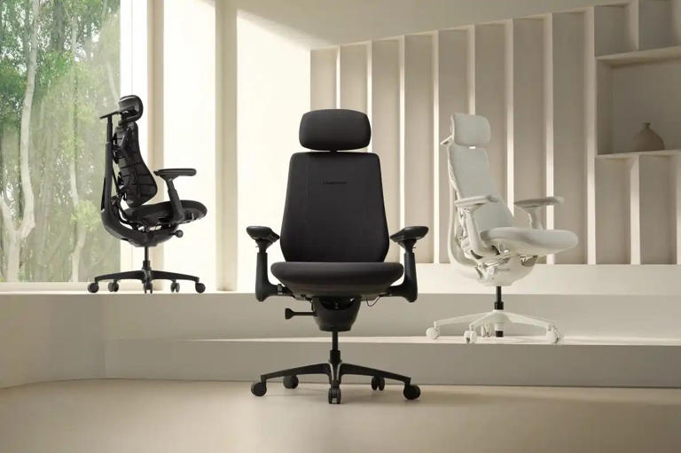 LiberNovo's Maxis finally does the ergonomic math for big and tall users