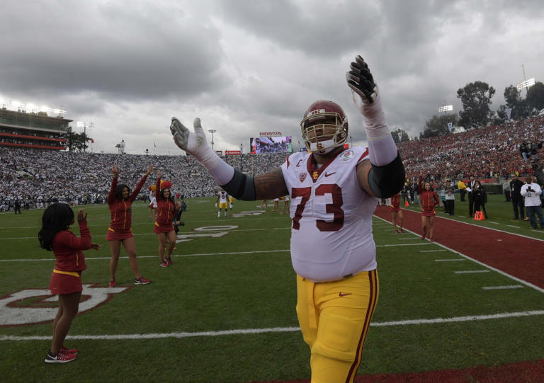 USC countdown to kickoff: Recalling Trojans OL Zach Banner