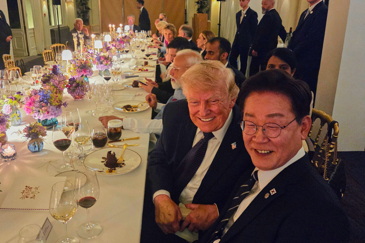 Lee asks Trump play 'peacemaker' role for North Korea, lauds Iran peace ...
