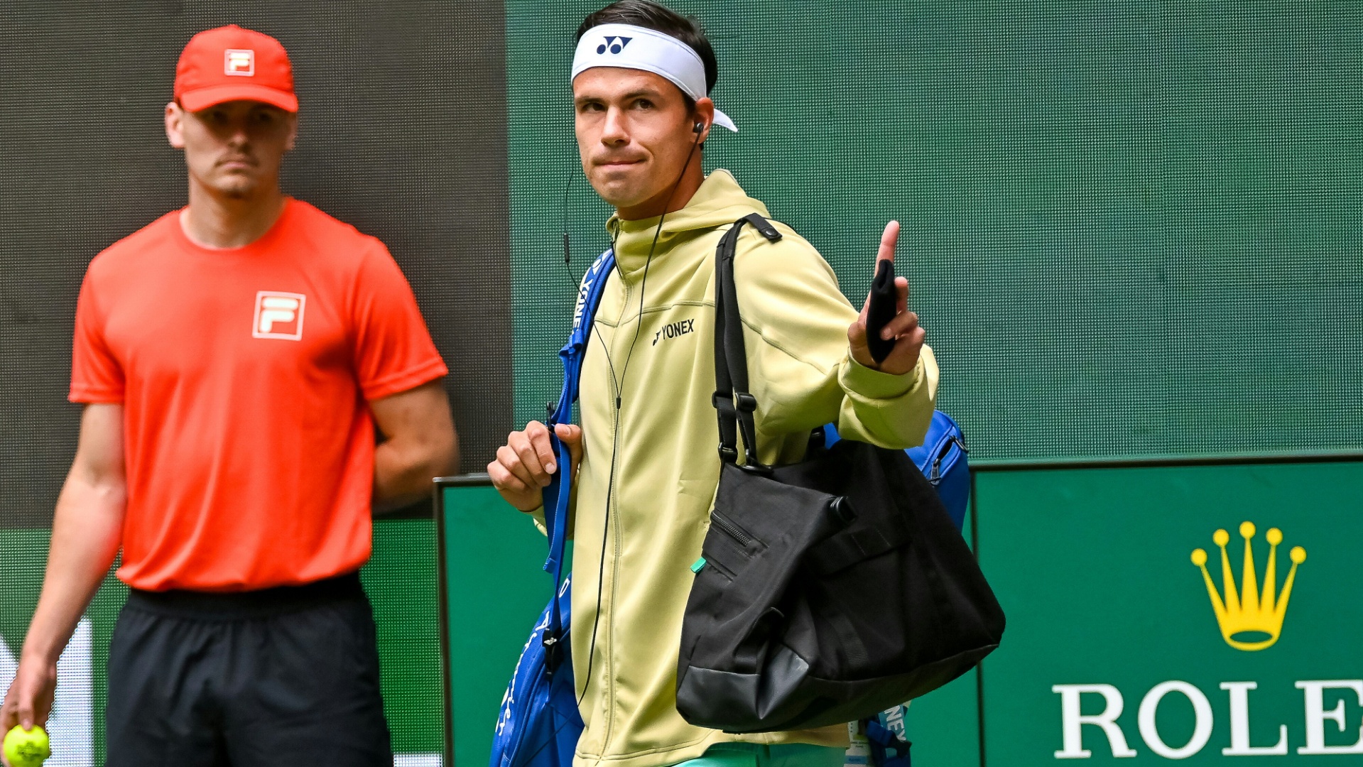 Tennis: Altmaier knackt in Halle Rasen-Ass Hurkacz