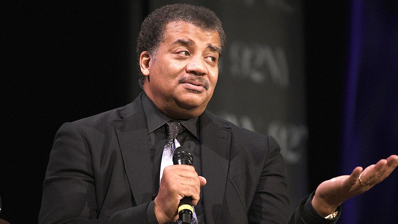 Neil deGrasse Tyson dares government to 'just show the alien,' as ...