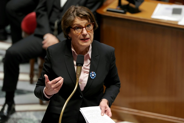 Pesticides, eau et loup : inquiétudes et fractures politiques autour de ...