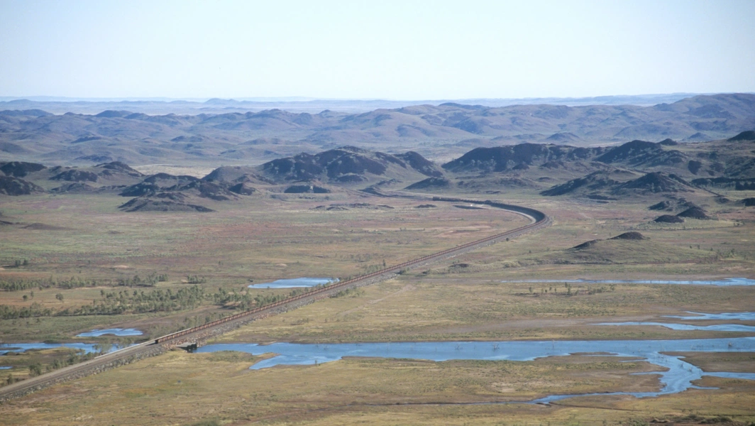 Engineering the world’s longest iron ore train