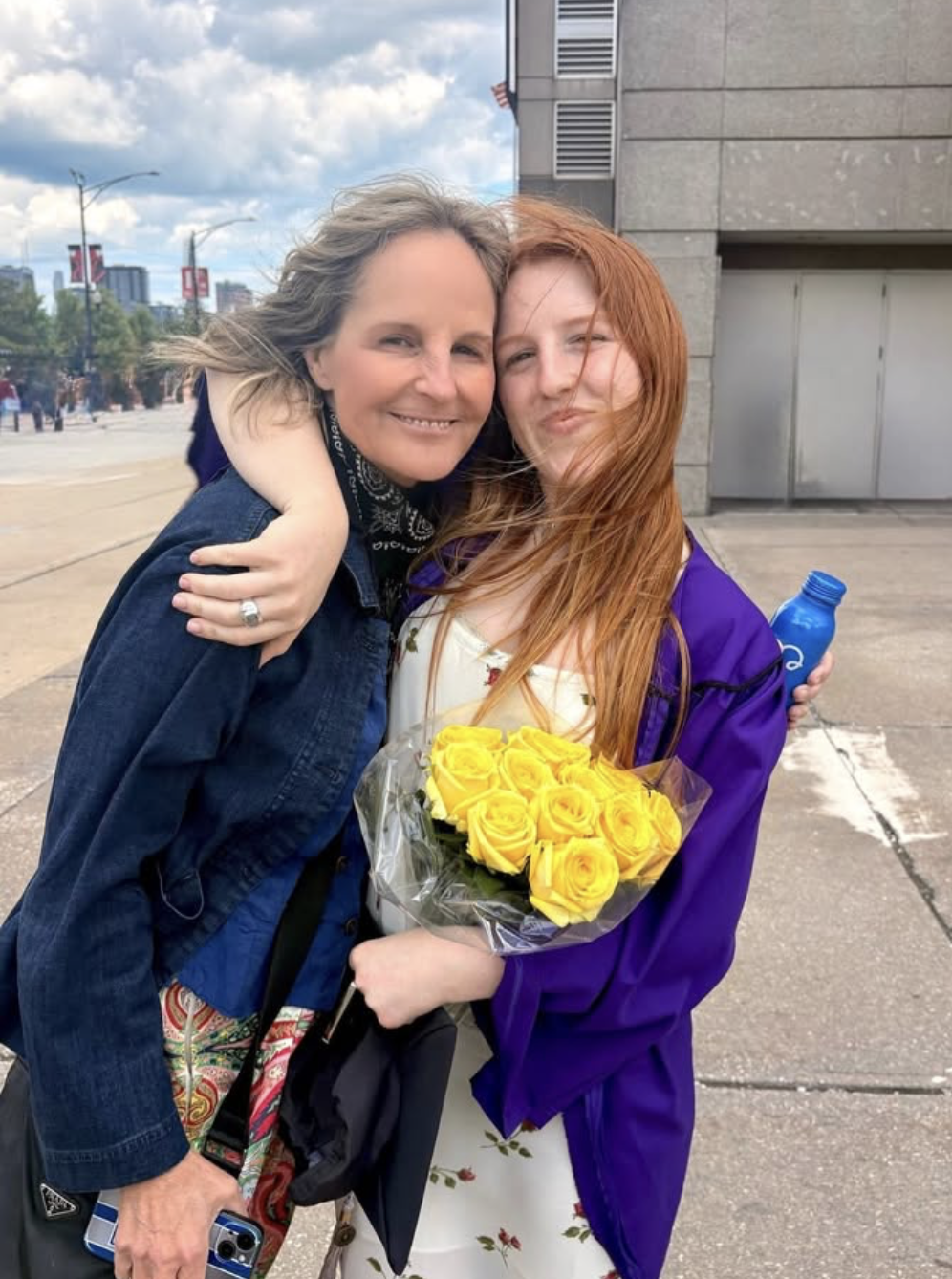 Helen Hunt, 63, looks unrecognizable in rare photo with 'amazing ...