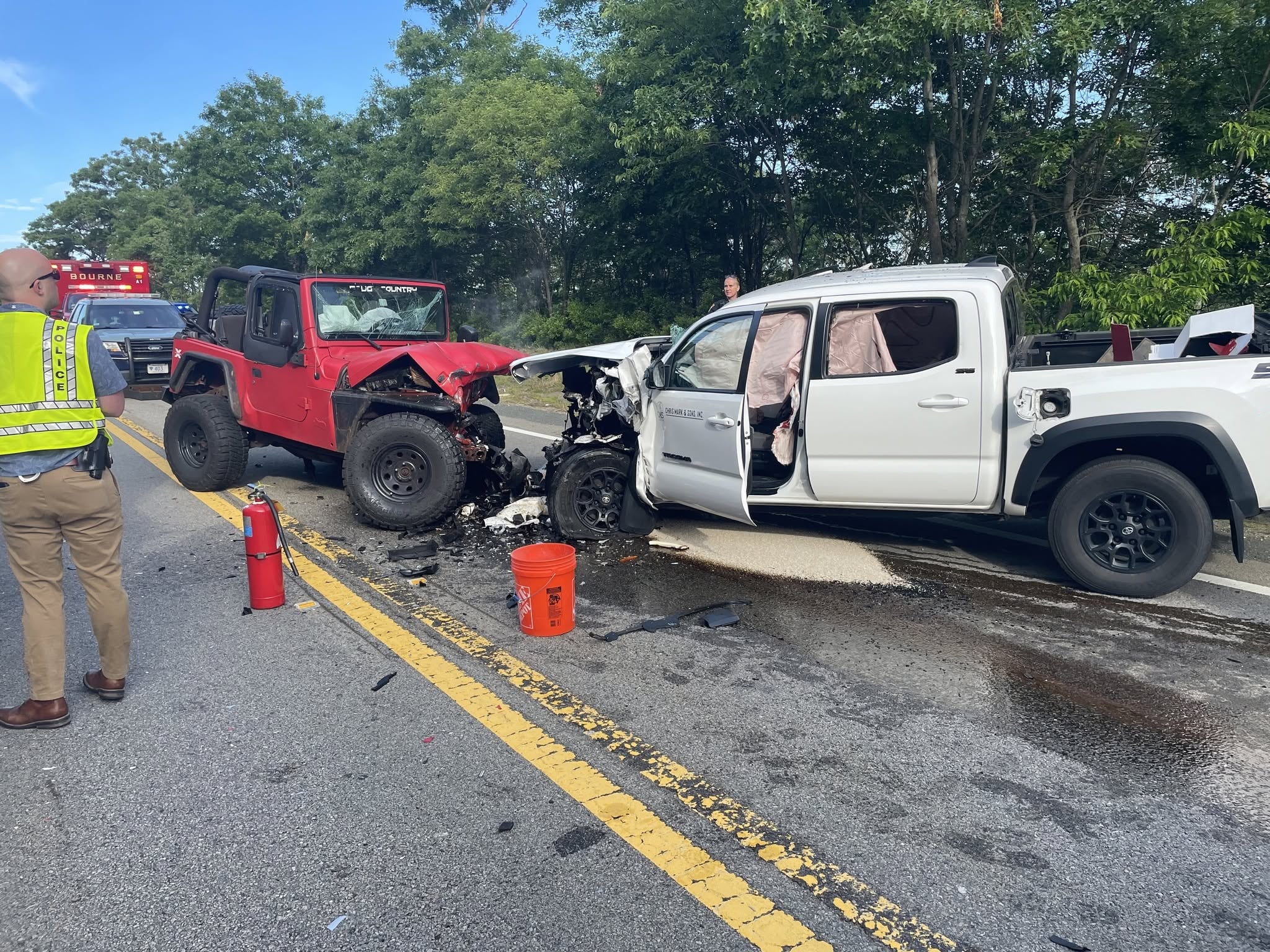 2 suffer serious injuries after head-on collision near Cape Cod bridges