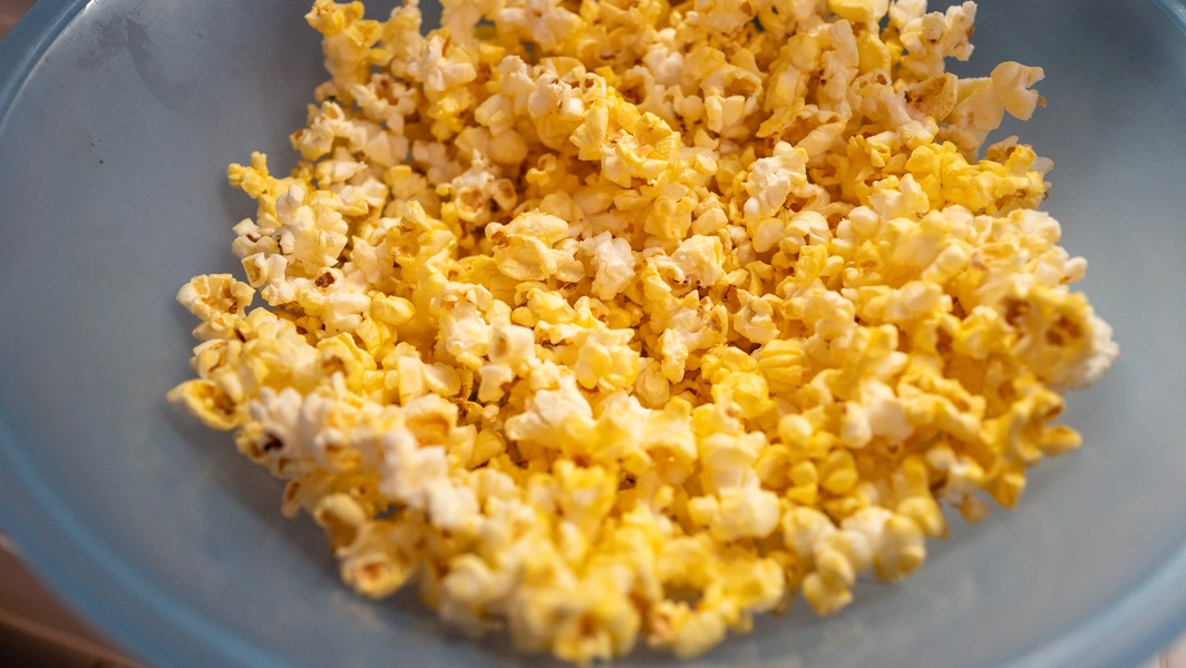 12 portable and flavorful snacks for the beach