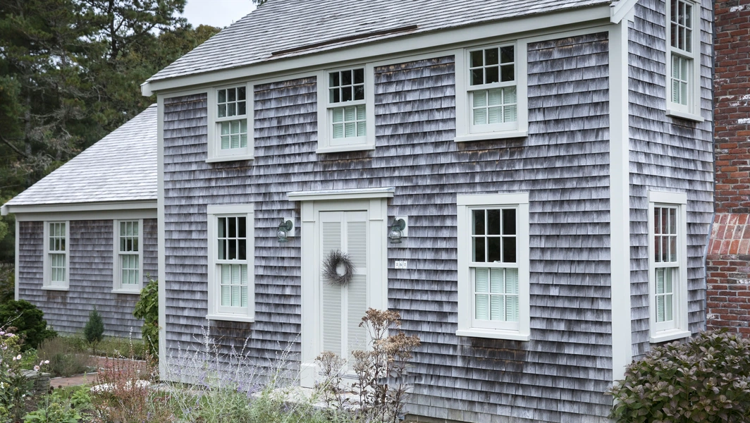 American residential architecture from 1600s to future visions