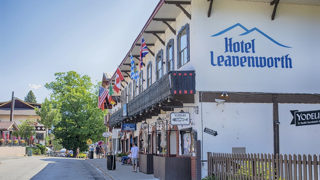 15 charming and affordable small towns to visit