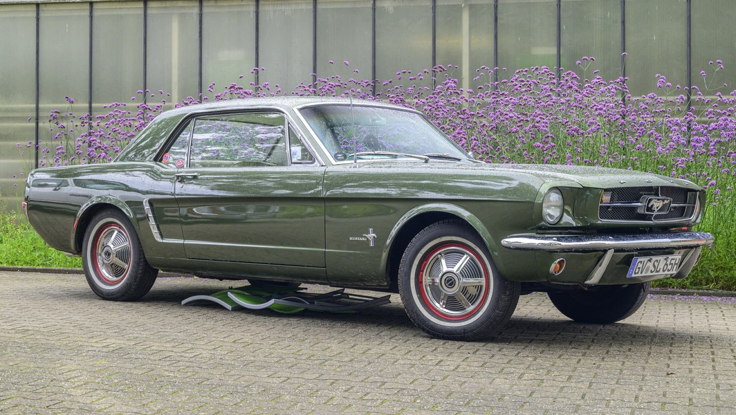 7 legendary classic cars and their lasting impact