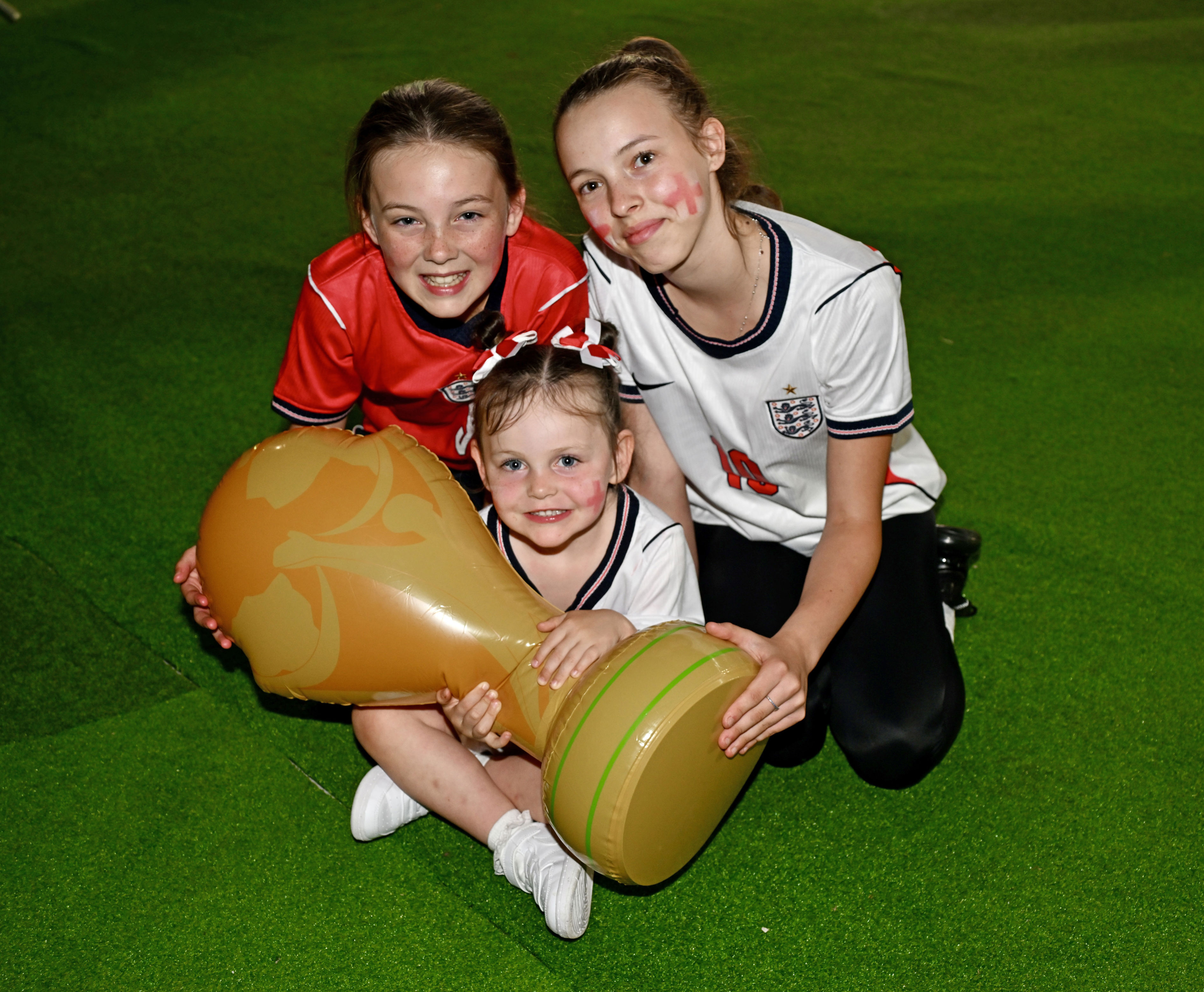 England fans pack out Lancashire's biggest World Cup fanzone at Winter ...