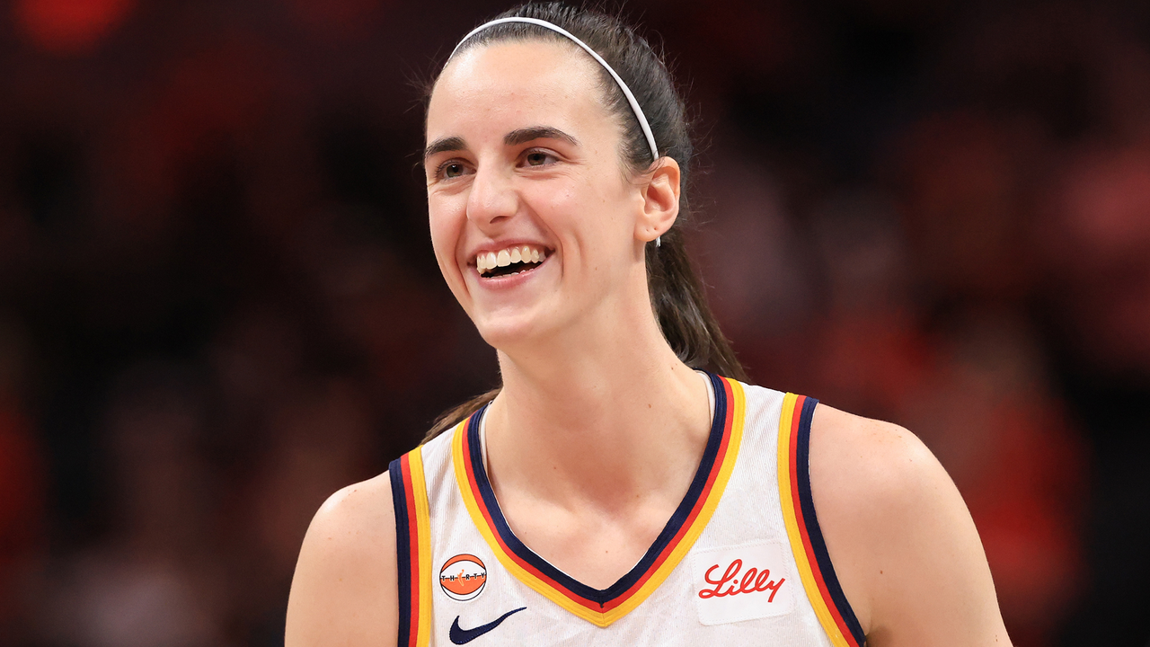 Caitlin Clark is officially a basketball icon—her $140 Nike sneaker is ...