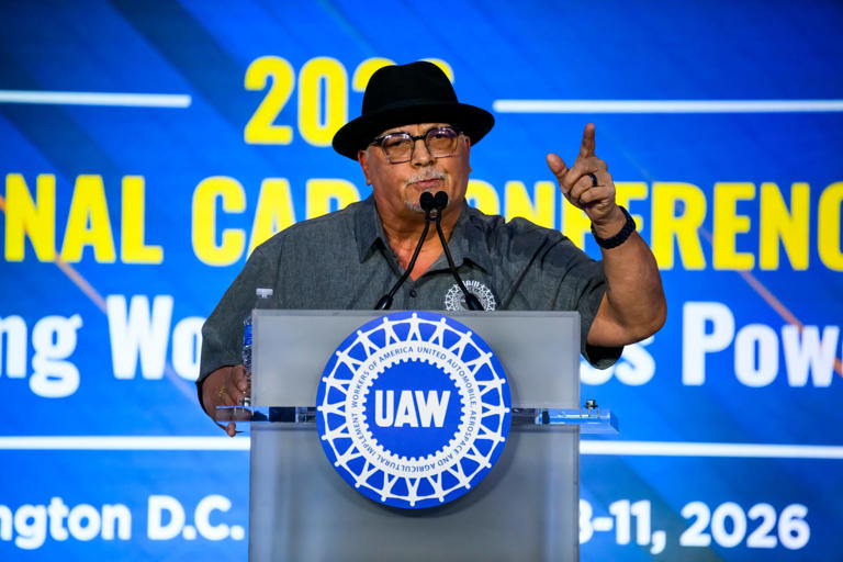 Uaw Presidential Hopefuls Attack Shawn Fain During Candidate Forum
