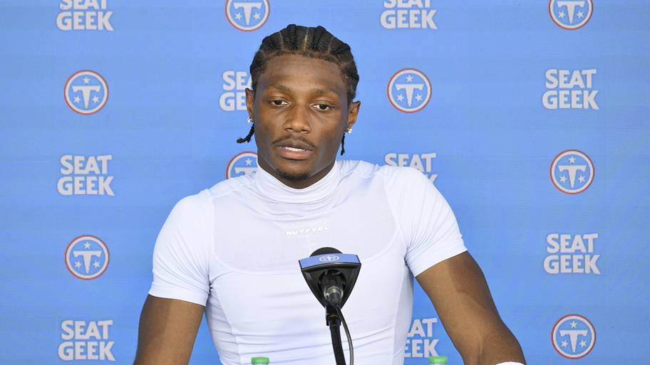 Fantasy football training camp battle: Carnell Tate vs. Calvin Ridley