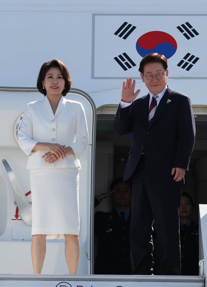 Lee heads home after wrapping up trip to Europe