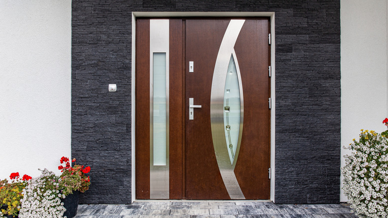 The front door mistake that makes your home look tacky