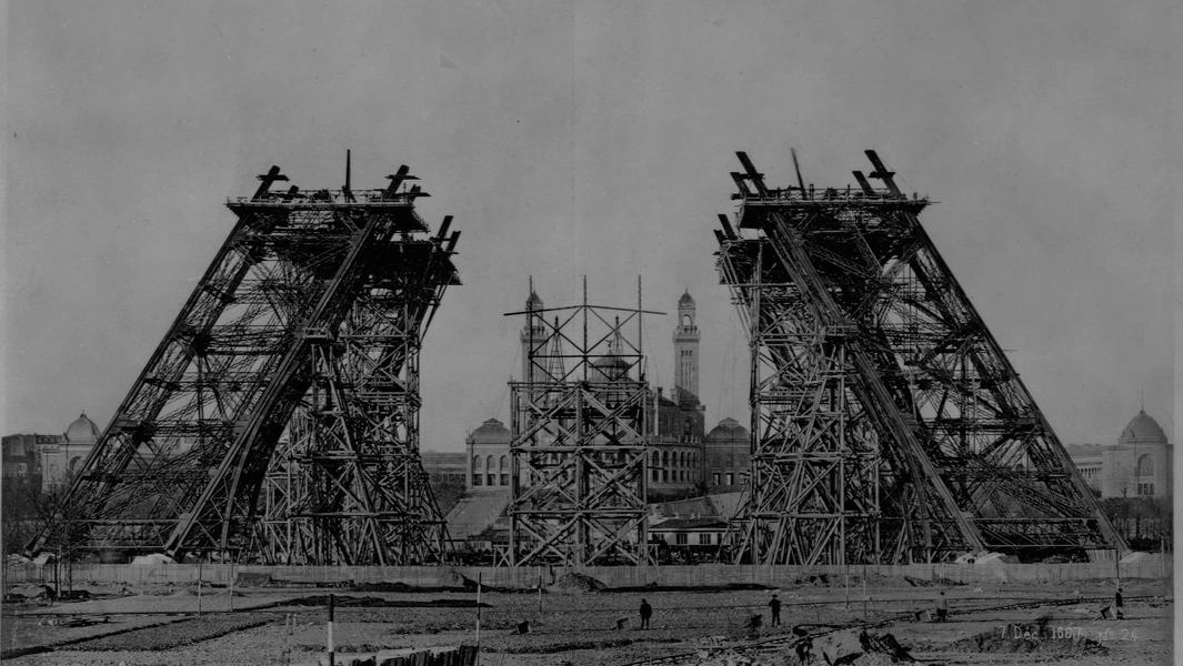 10 iconic landmarks under construction