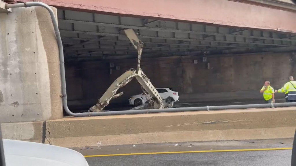 Inbound Kennedy Expressway lanes partially blocked near Grand Avenue by ...
