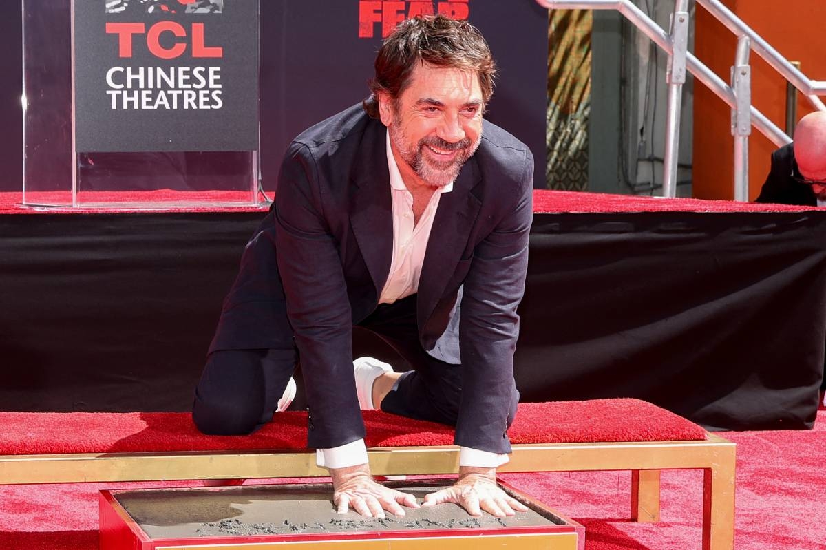Spanish actor Javier Bardem leaves his mark on Hollywood Boulevard