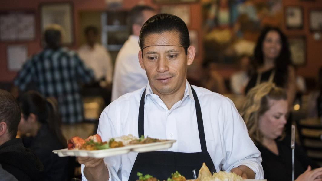 13 dining habits that frustrate restaurant staff