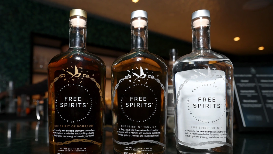 10 refreshing non-alcoholic drinks for any occasion