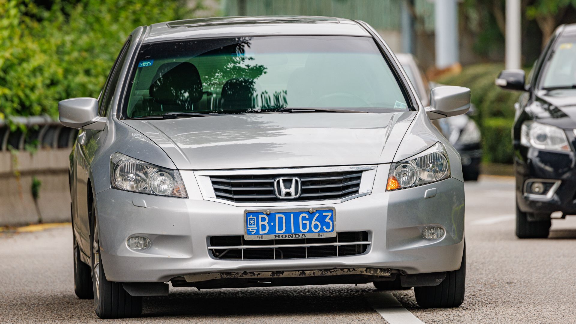 20 cars with roomy backseats all passengers can enjoy