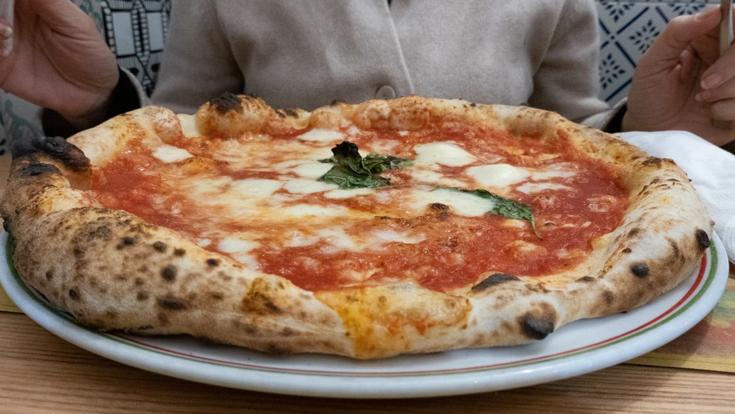 6 pizza capitals and their signature styles