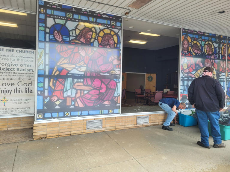 Storm blows out stained glass windows at Sandusky church