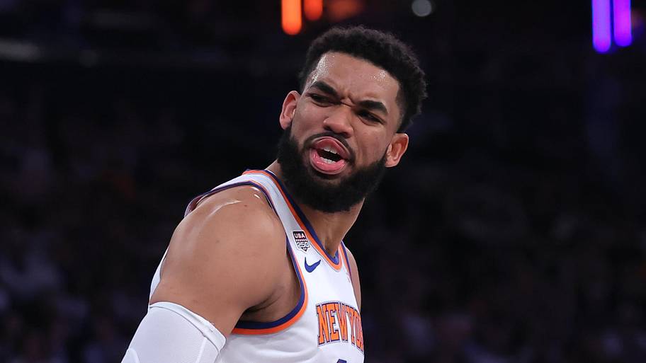 Karl-Anthony Towns needs Knicks to make tough Mitchell Robinson decision