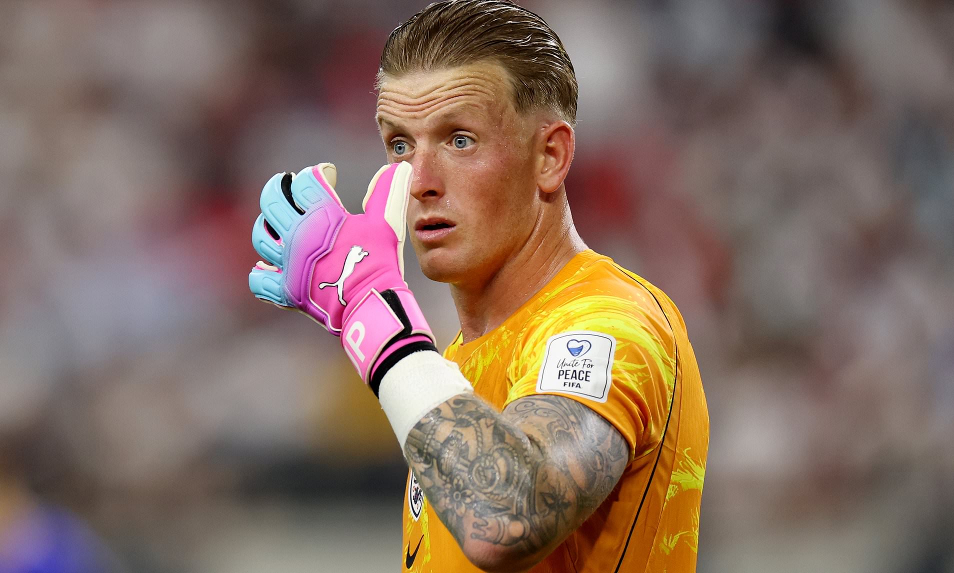 Thomas Tuchel spotted in heated argument with Jordan Pickford in ...
