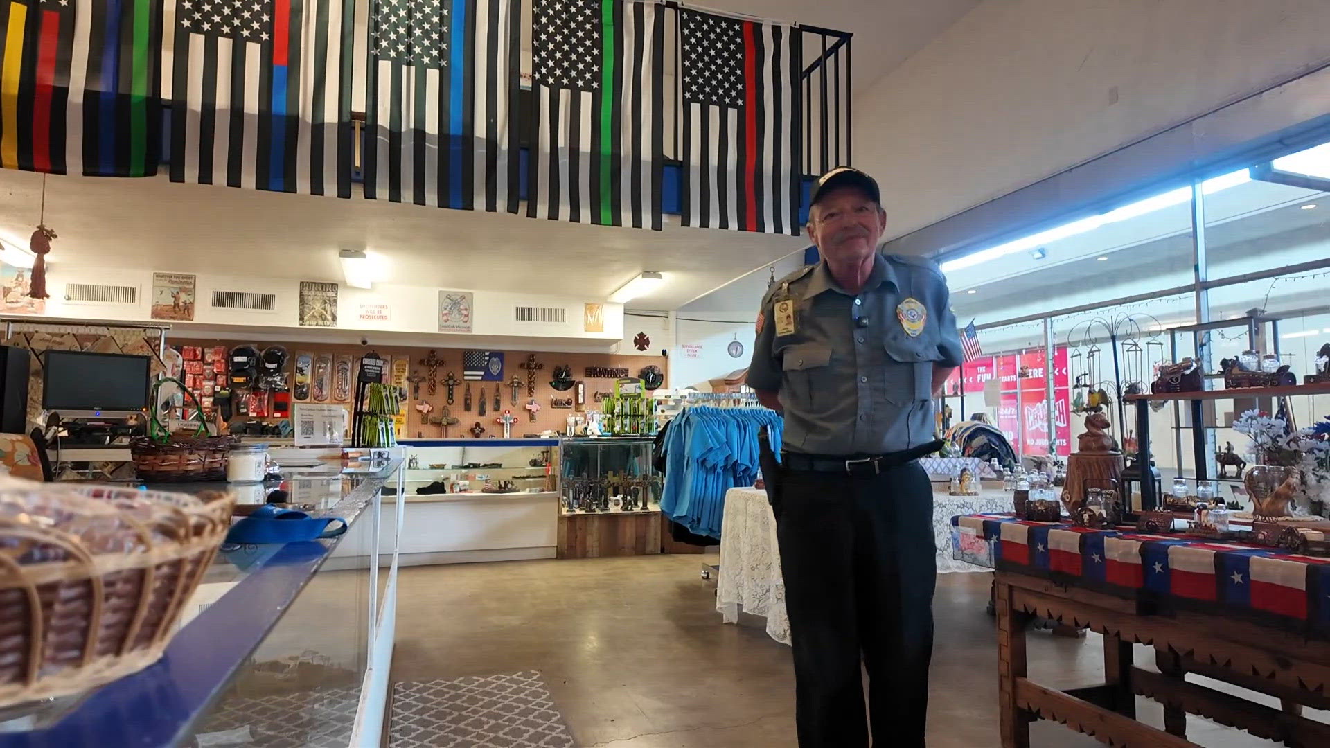 Waco community responds to help local security officer in times of need