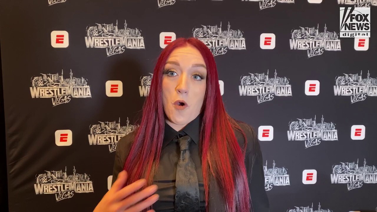 Liv Morgan's head bump is 'perfect example' of how wrestling isn't fake ...
