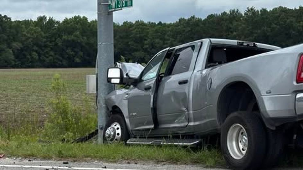 2 seriously injured after driver ejected from vehicle in Florence CO. crash