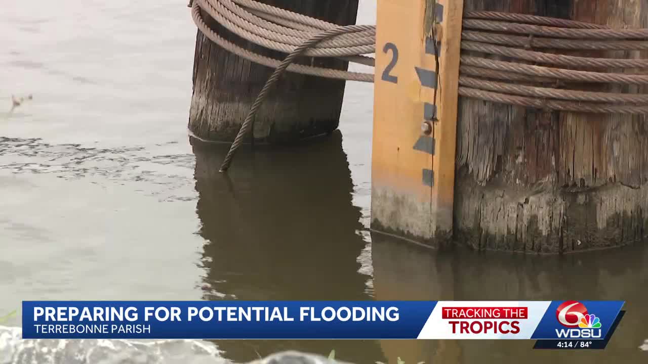 Terrebonne Parish officials close flood gates ahead of Tropical Storm ...