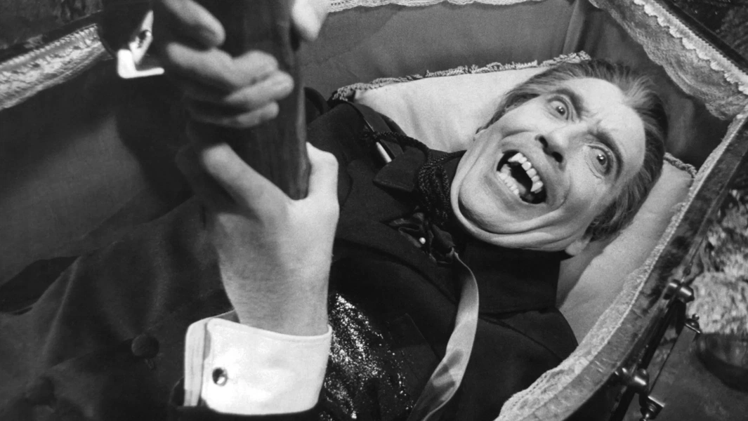 7 iconic moments in vampire film and TV