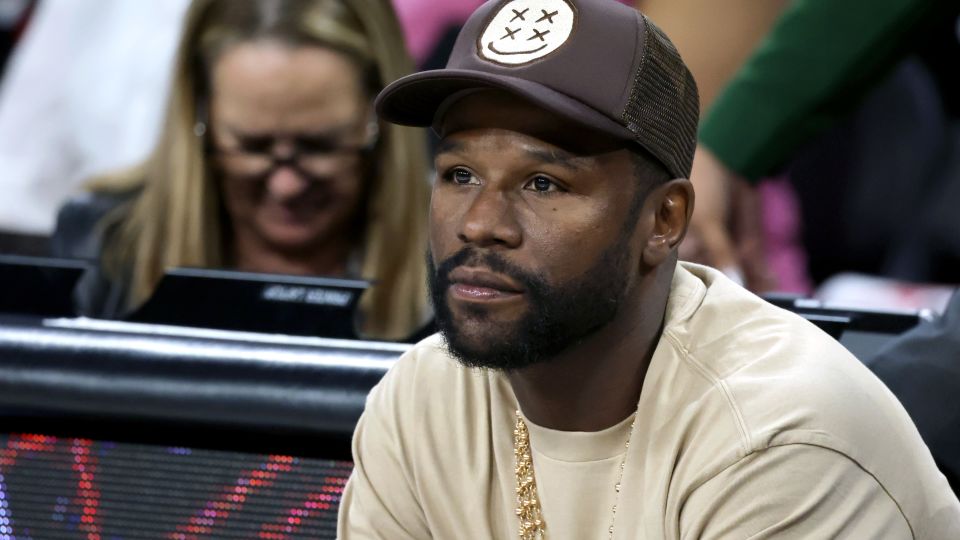 Floyd Mayweather enfrenta cargos por delitos graves por presunto fraude ...