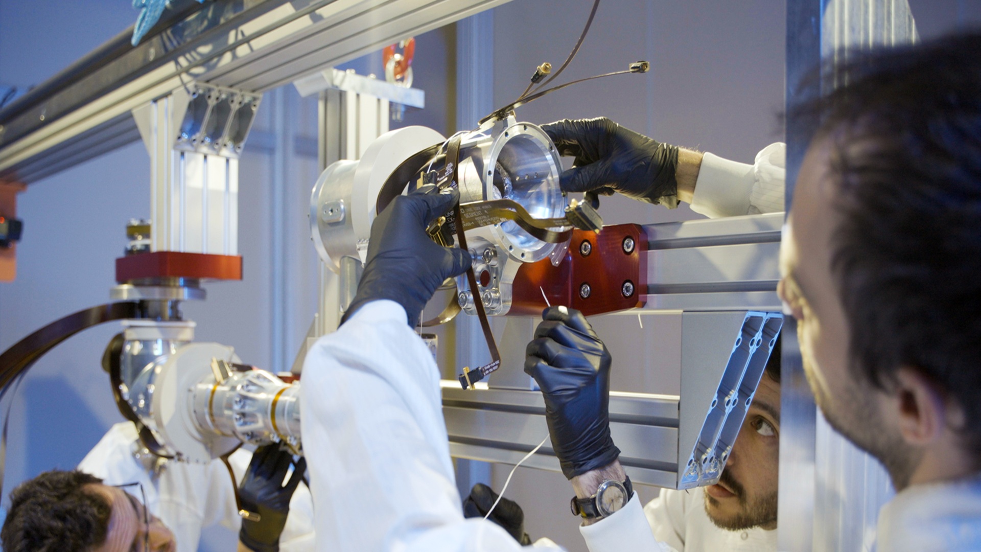 Europe builds robotic arm that can see, feel and handle samples for ...