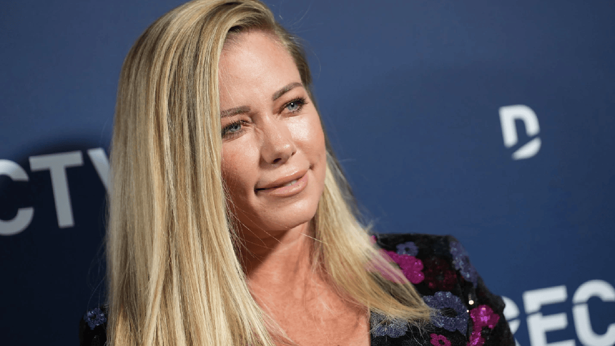 Kendra Wilkinson Just Bluntly Shut Down the Internets Obsession with ...