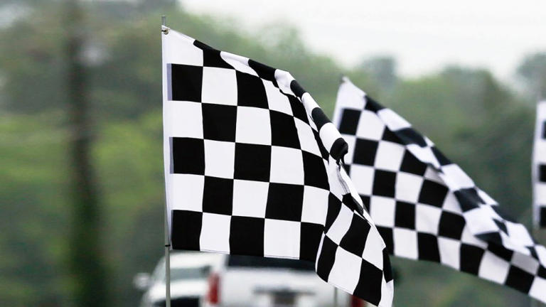 Iowa racers sweep top 3 positions at DIRTcar Summer Nationals, West Liberty