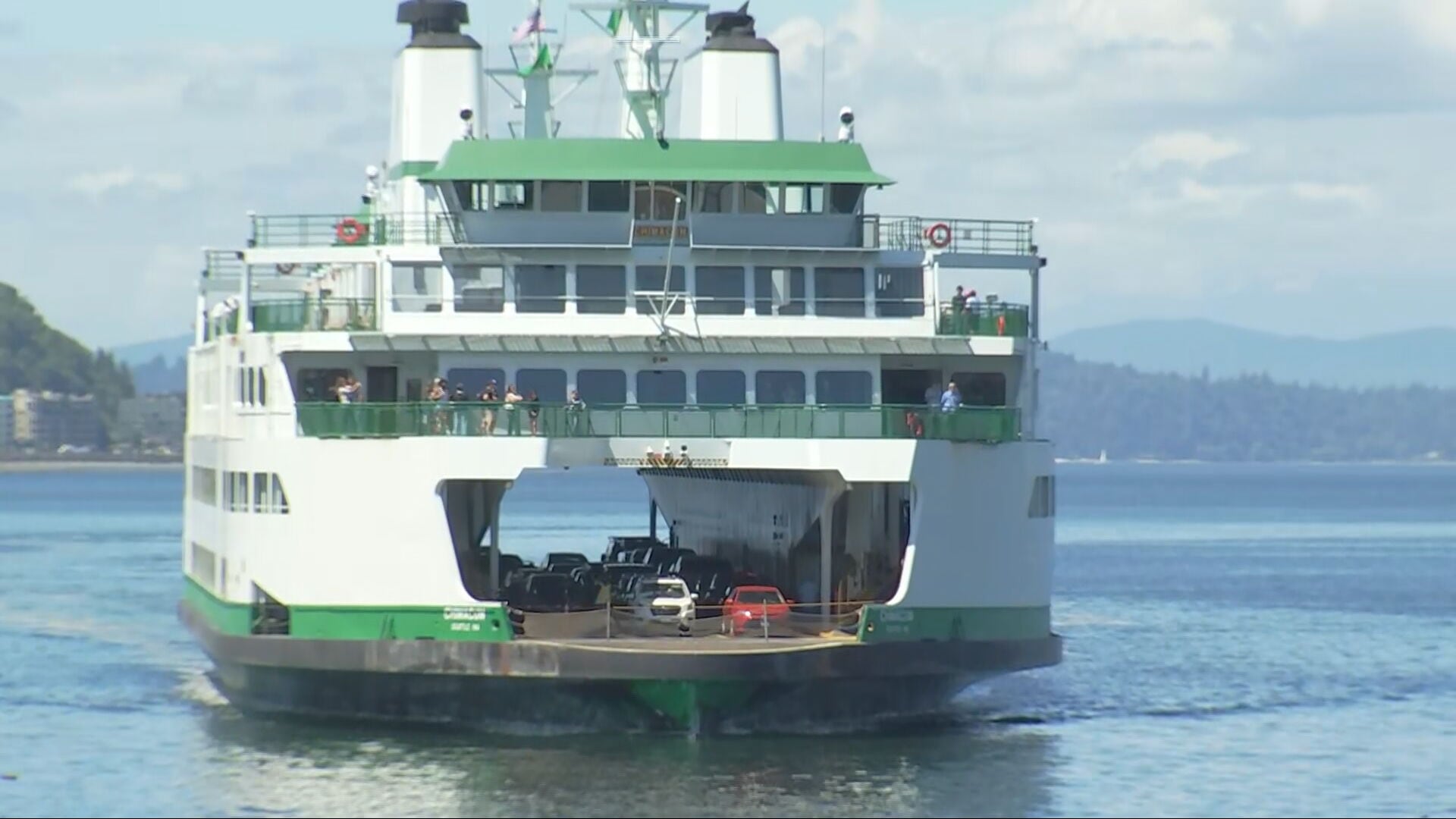 WA state ferry engineers fighting for better pay; claim raise needed to ...