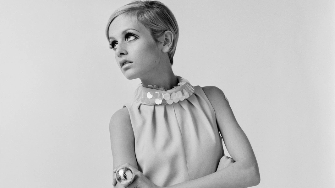 17 defining fashion trends of the 1960s