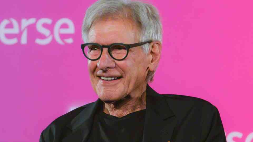 These famous actors say no to the LA lifestyle