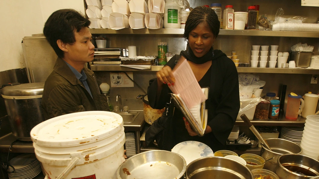 18 warning signs of a problematic restaurant