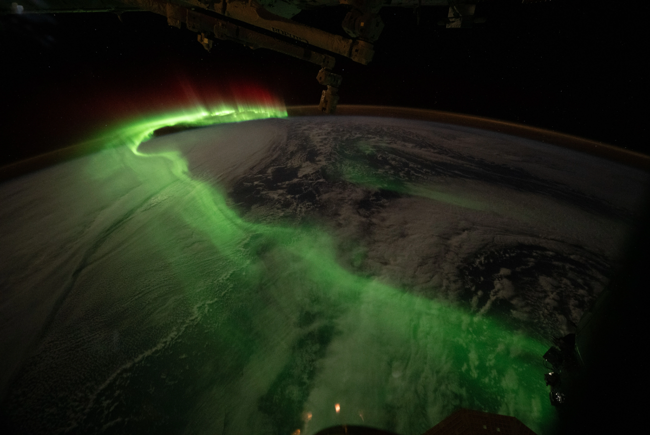 Watch: A glowing aurora dances beneath the International Space Station ...