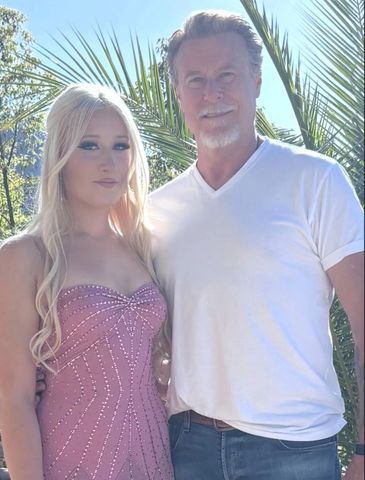 Exes Tori Spelling and Dean McDermott's son Liam, 19, debuts bold punk ...