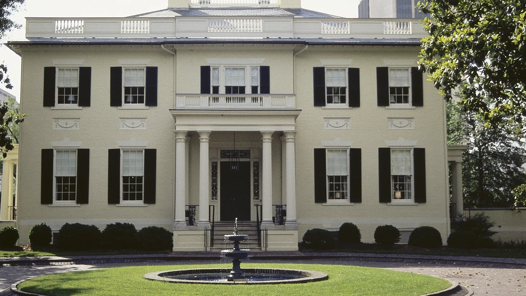American home design from colonial to futuristic