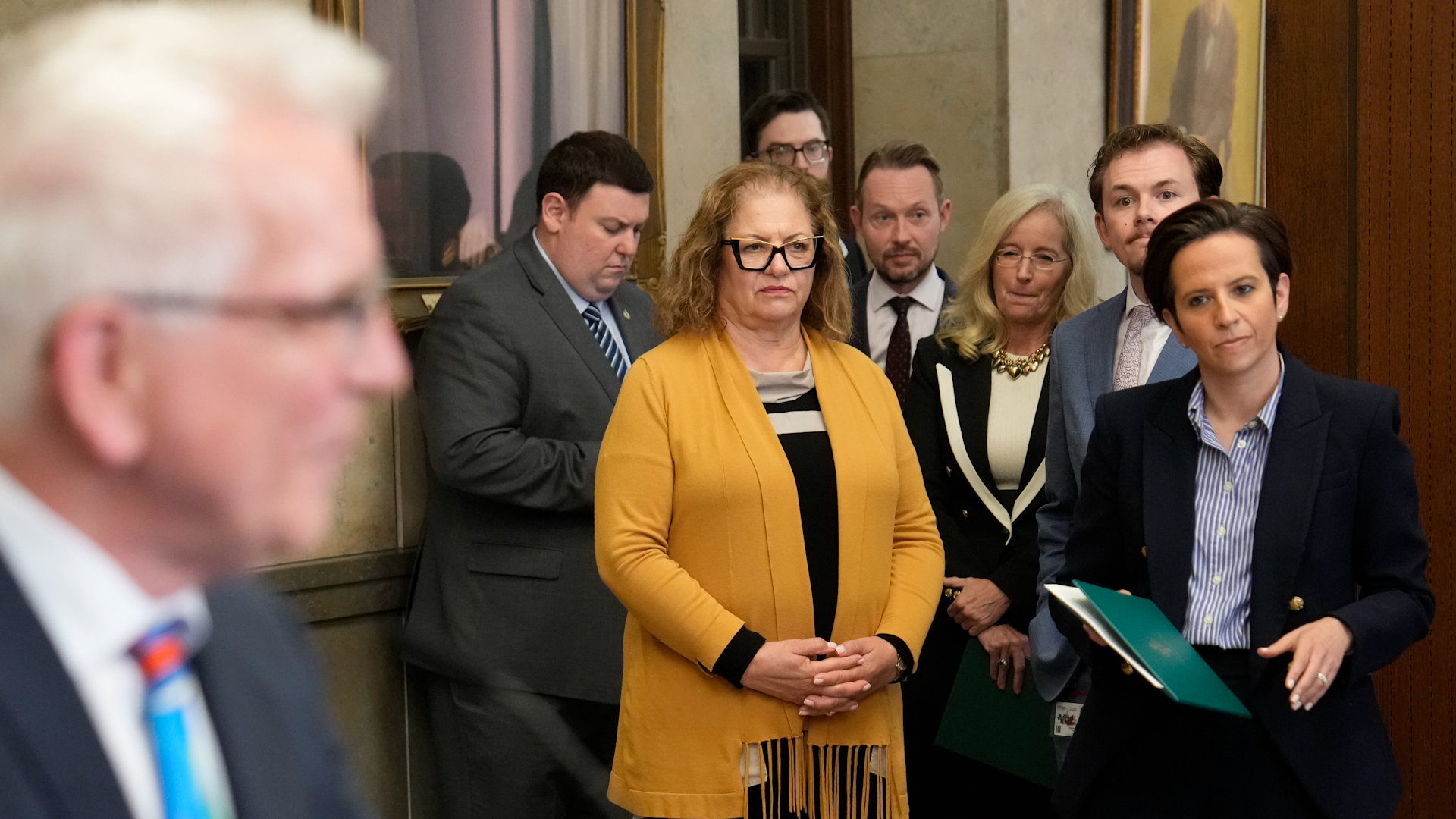Bipartisan committee urges MAID expansion pause
