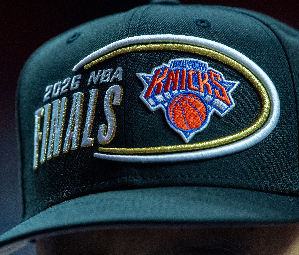 Trump to host Knicks after historic championship season