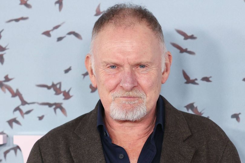 Light in the Hall star Robert Glenister has very famous family as hit ...