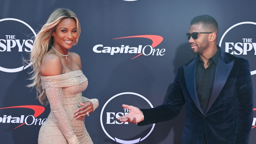 Russell Wilson says meeting Ciara ended his 10-year single plan