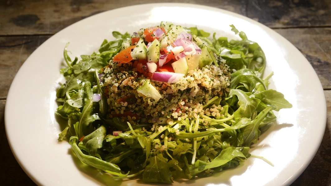 7 flavorful quinoa salad recipes
